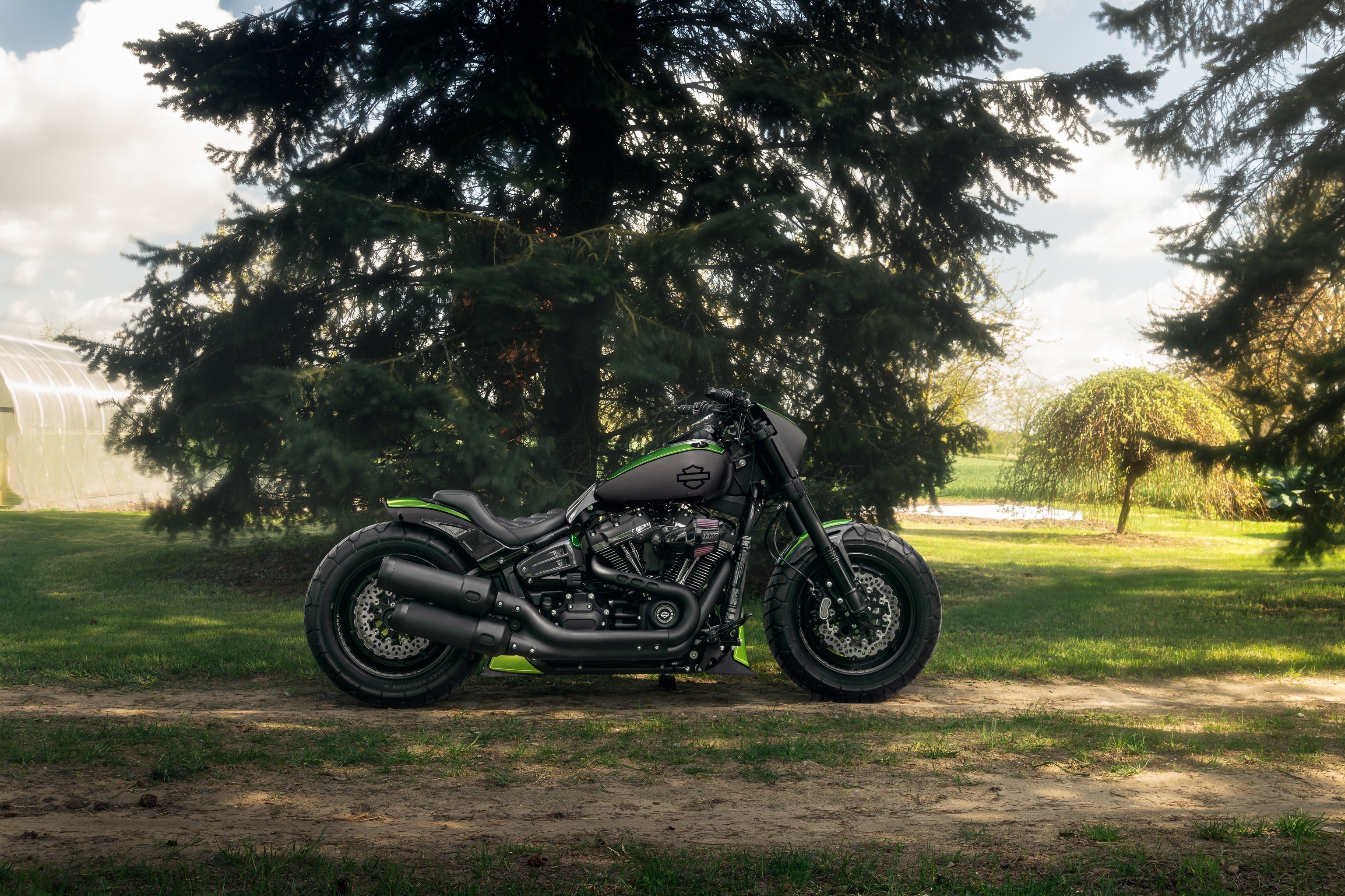 2020 H-D FAT BOB FXFBS 117 "GREEN HORNET" – Killer Custom