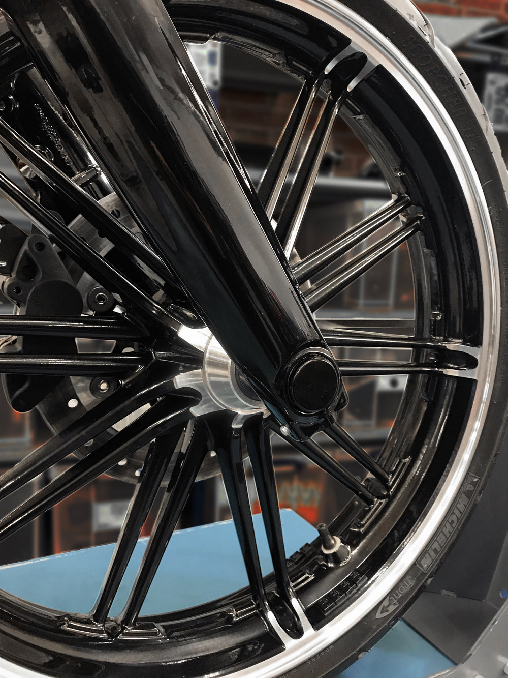 2018-2024 Harley-Davidson All Softail M8 Full Pivot Axle Cover Set ...