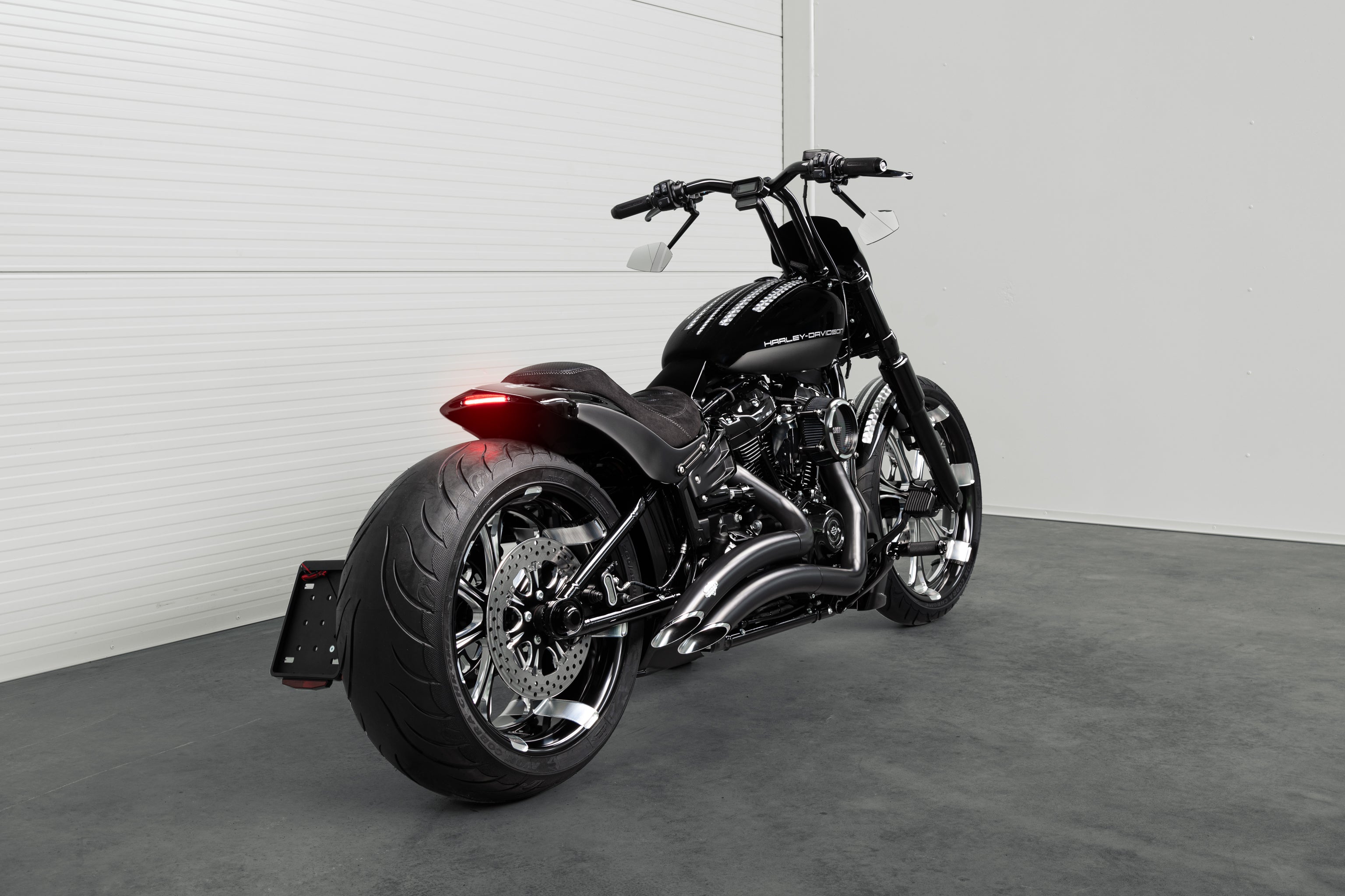 "Race" Mirrors – Killer Custom